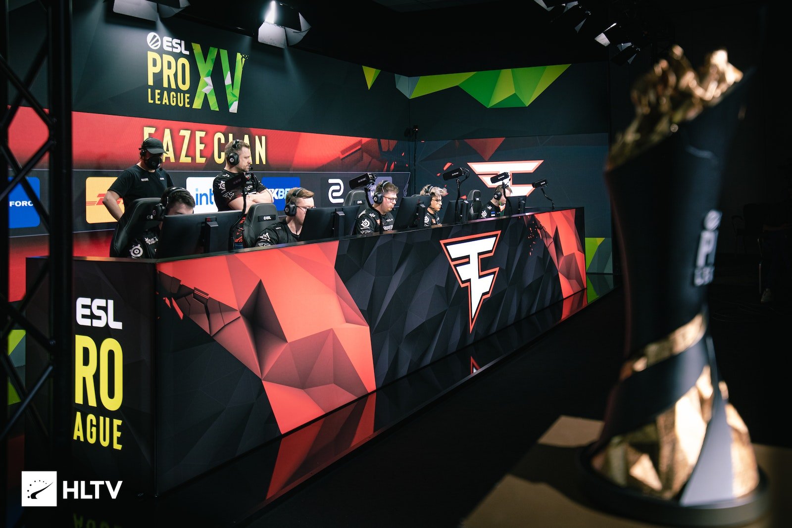 FaZe Clan's Epic Journey to Intel Grand Slam Season 4 - Hellcase Blog